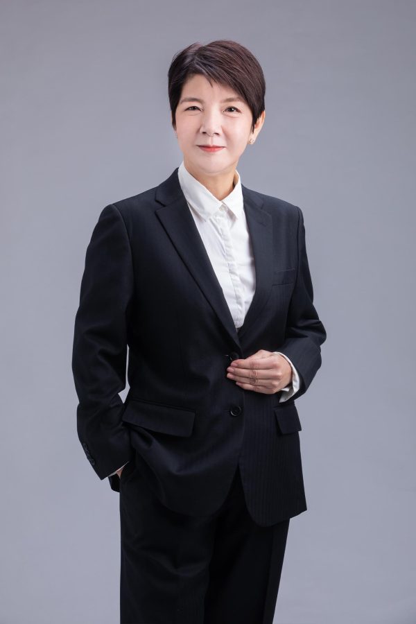 Dato' Yong Lei Choo - Vestland